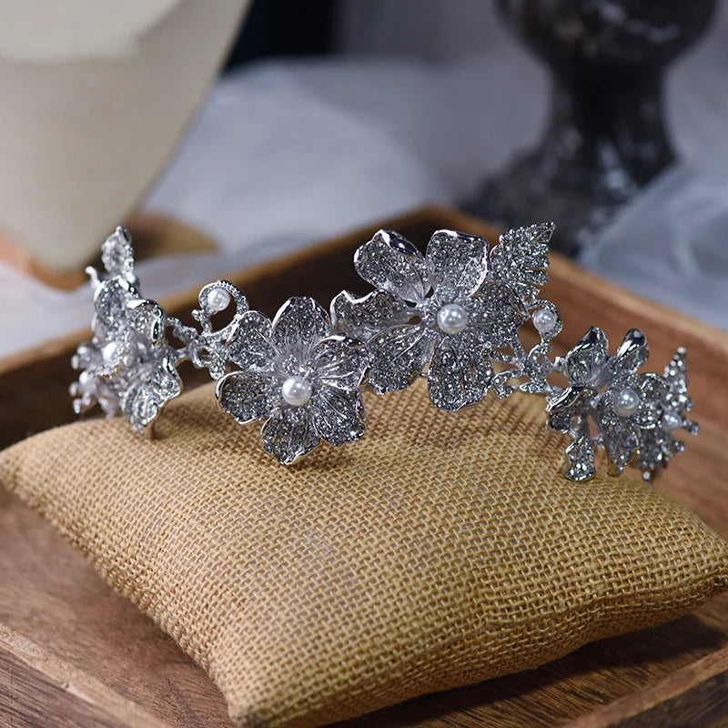 Royal Rhinestone European Wedding Crown – Bavoen - Professional ...